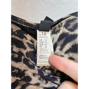 bond-eye | Swim | Bondeye Womens Multi Fit Cup One Piece Swimsuit Sz 2 ...